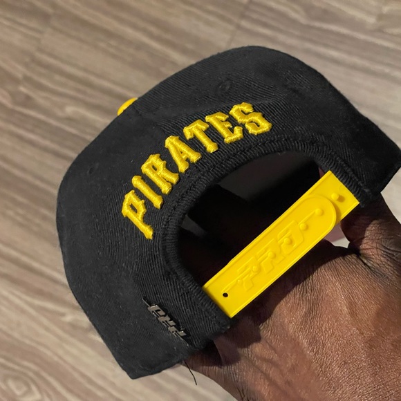 Accessories | Pittsburgh Pirates Snapback | Poshmark